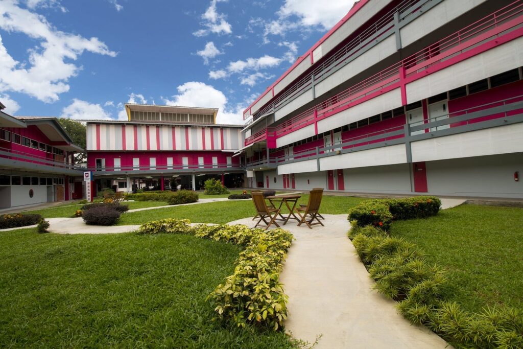 博伟学院 – Eistudy.com